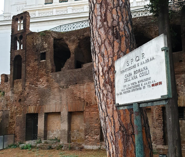 Insula dell'Ara Coeli: Ancient Rome’s Apartment Living Explained